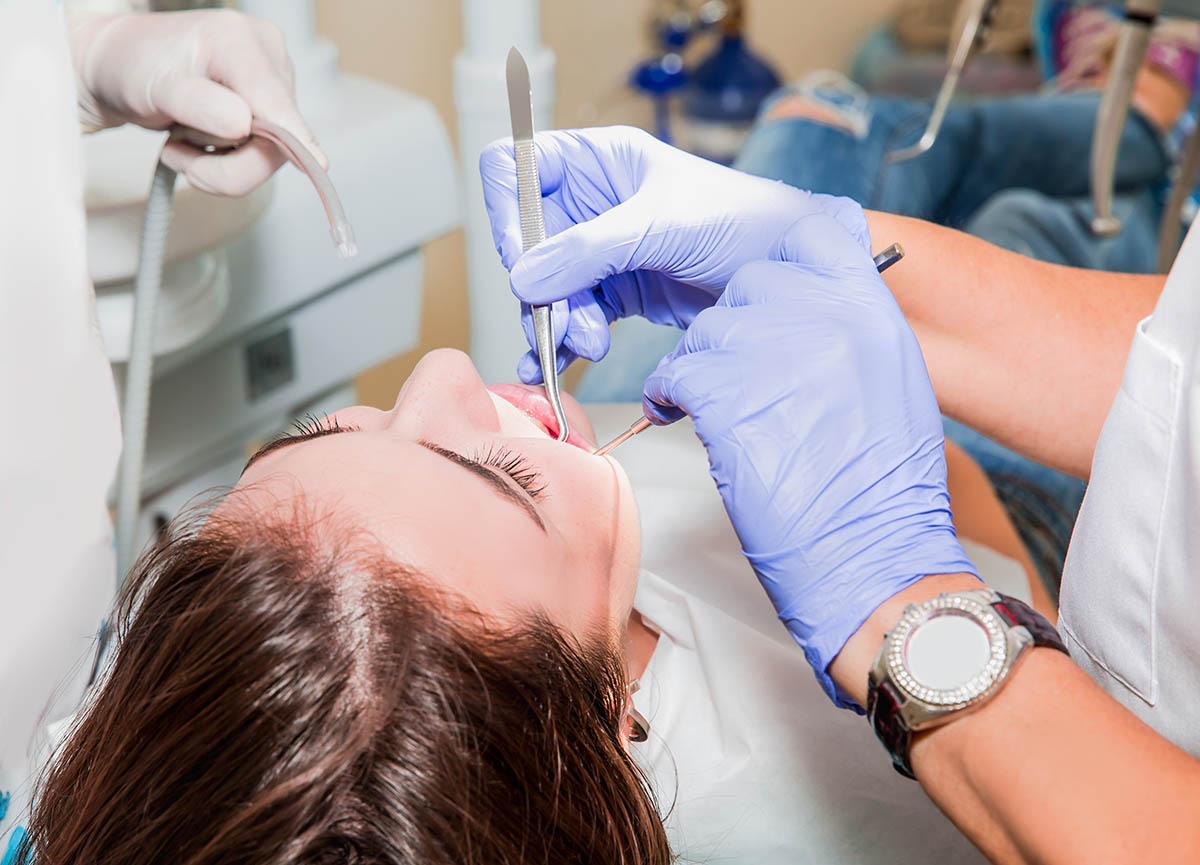 Treating a Chipped Tooth | Lovett Dental Pasadena TX